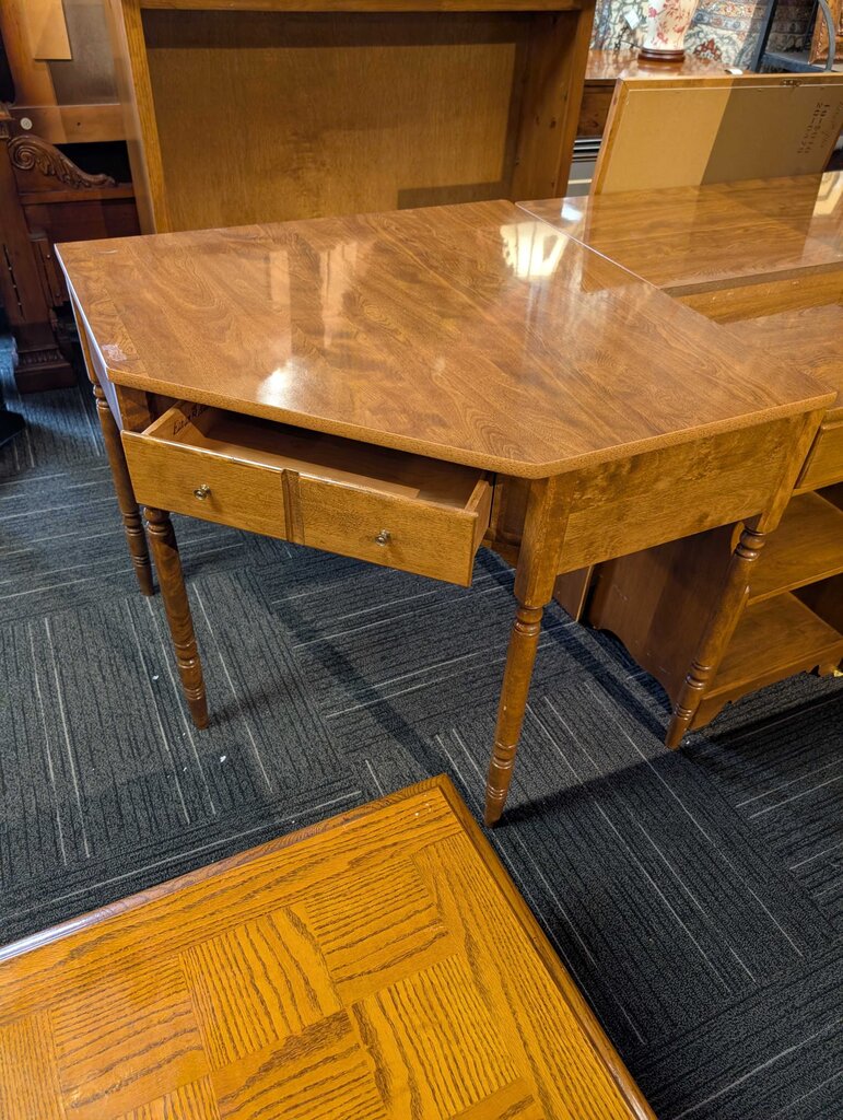 Ethan Allen One Drawer Corner Desk